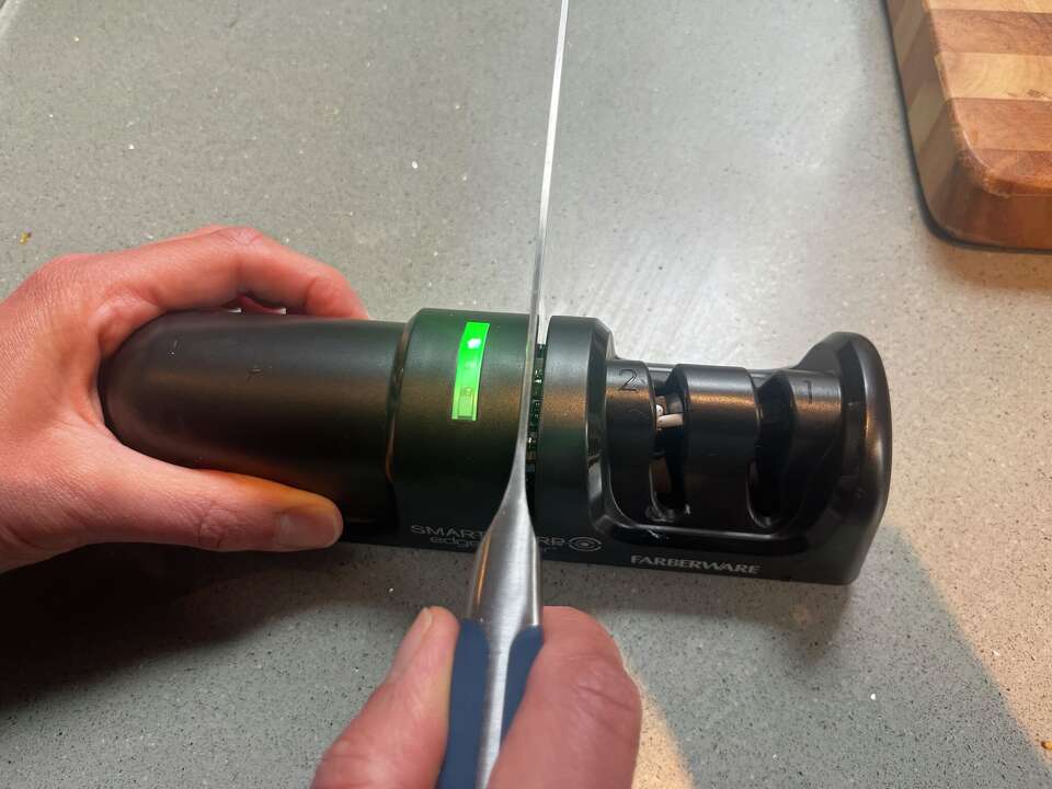 Farberware Knife Sharpener review: A smart kitchen tool for home chefs