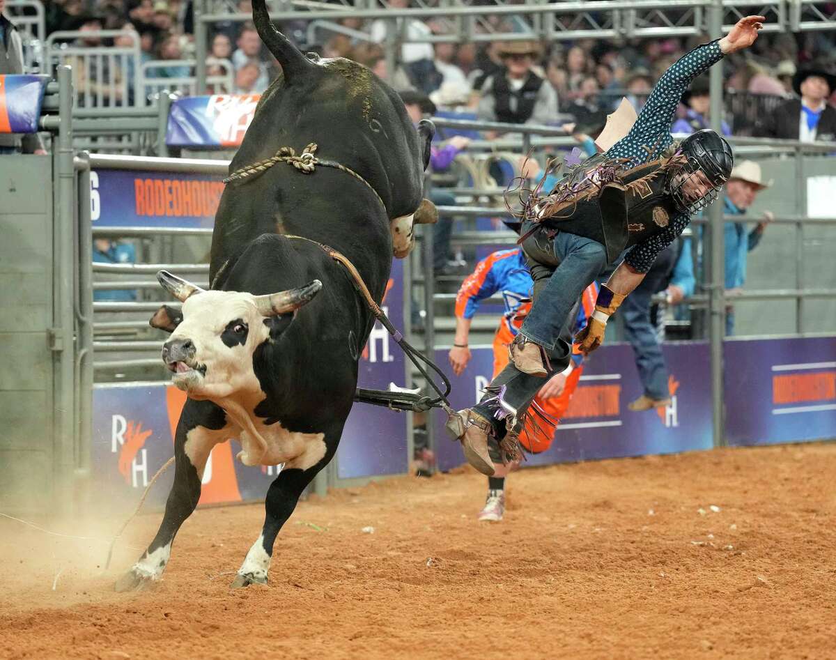 Driven Shad Ryan Mayfield wins Super Series V, eyes RodeoHouston title