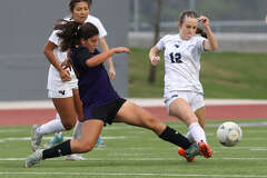 Pieper's Zea Gonzalez selected E-N girls soccer Player of the Week