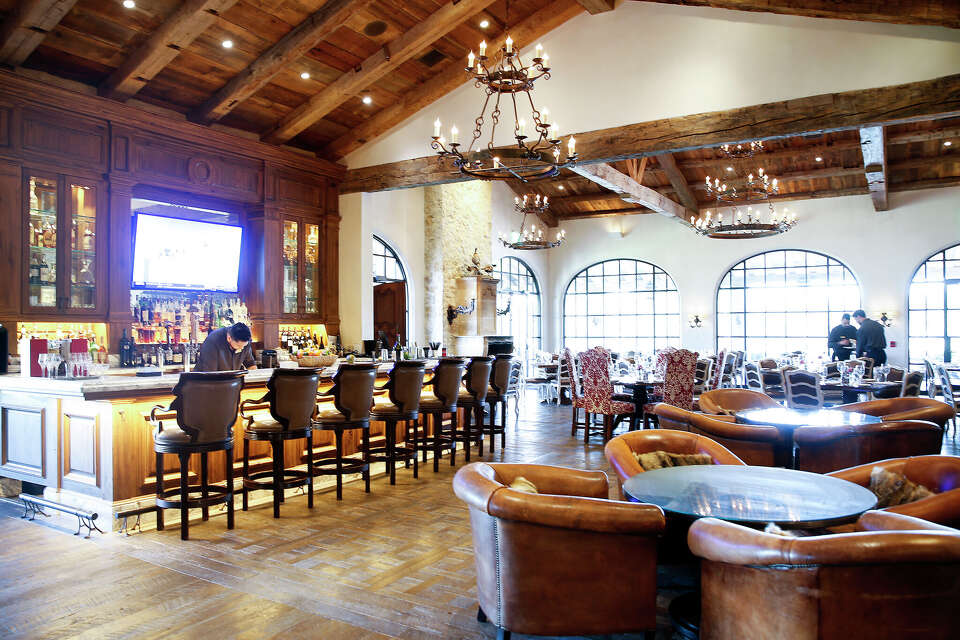 5 most expensive Houston clubs: Houston Oaks, Briar Club, Houstonian