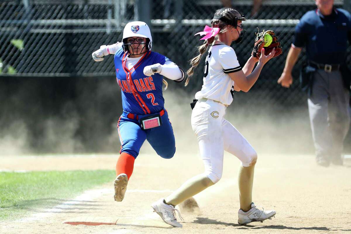 Softball: Grand Oaks digs the long ball in big win over Conroe