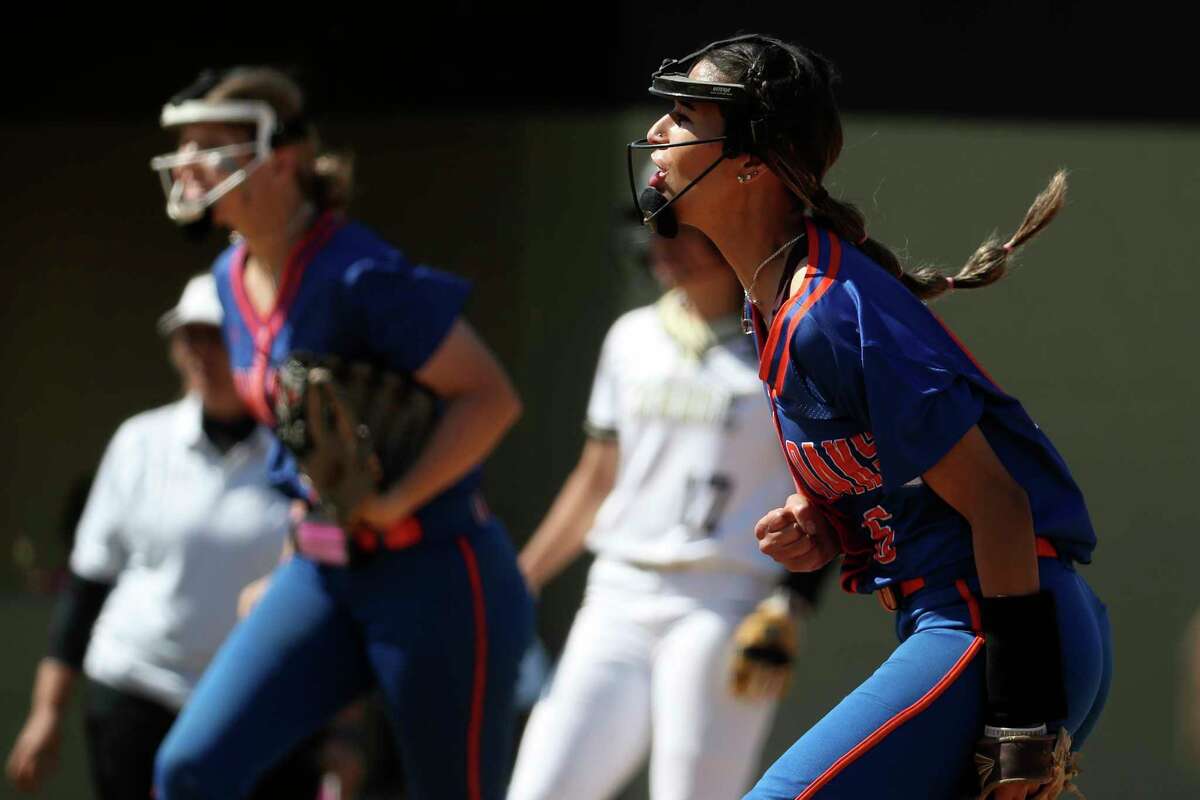 Softball: Grand Oaks digs the long ball in big win over Conroe