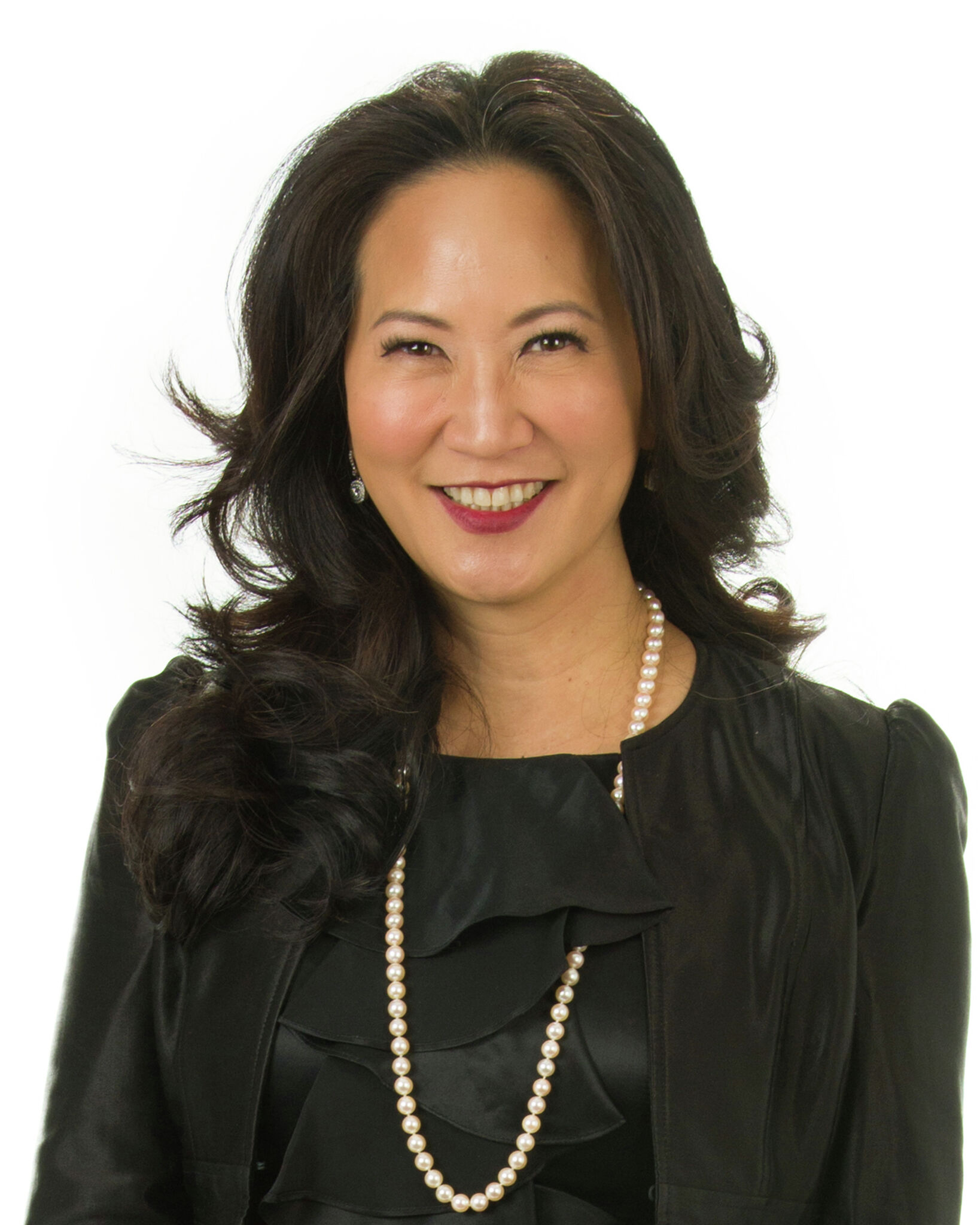 Broker Joy Kim Metalios empathizes with clients as they say goodbye