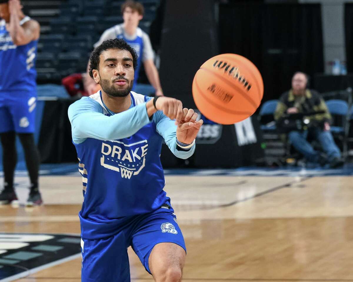 Drake, Miami looking for strong games from top players in NCAA matchup