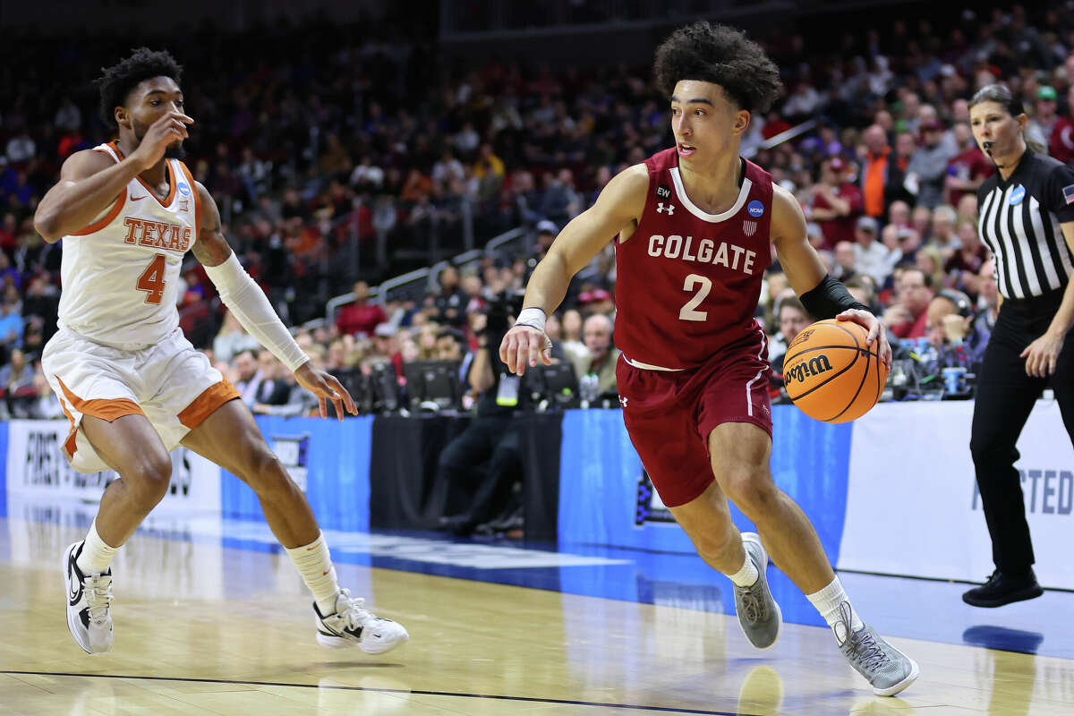 NCAA Tournament: Texas pulls away late to defeat Colgate