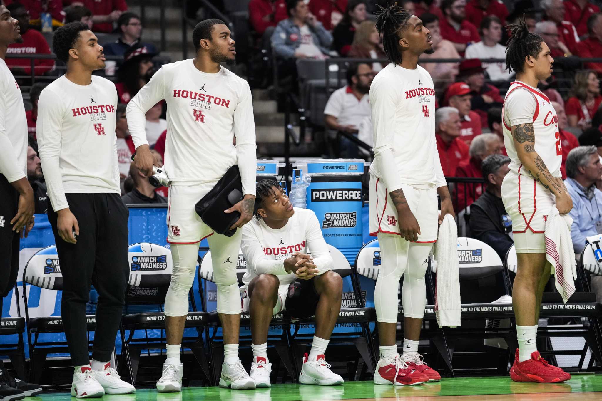 Houston's Kelvin Sampson explains decision to play Marcus Sasser