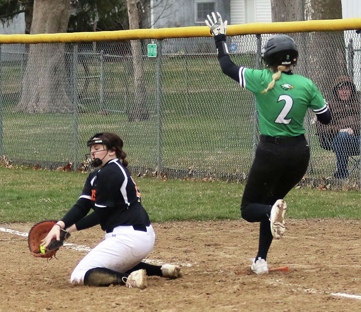 Gillespie outslugs Carrollton in clash of state-ranked teams