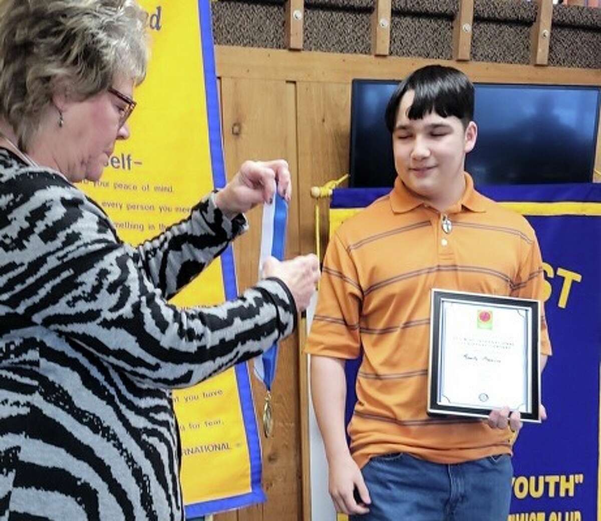 Local students win Mecosta Optimists essay contest
