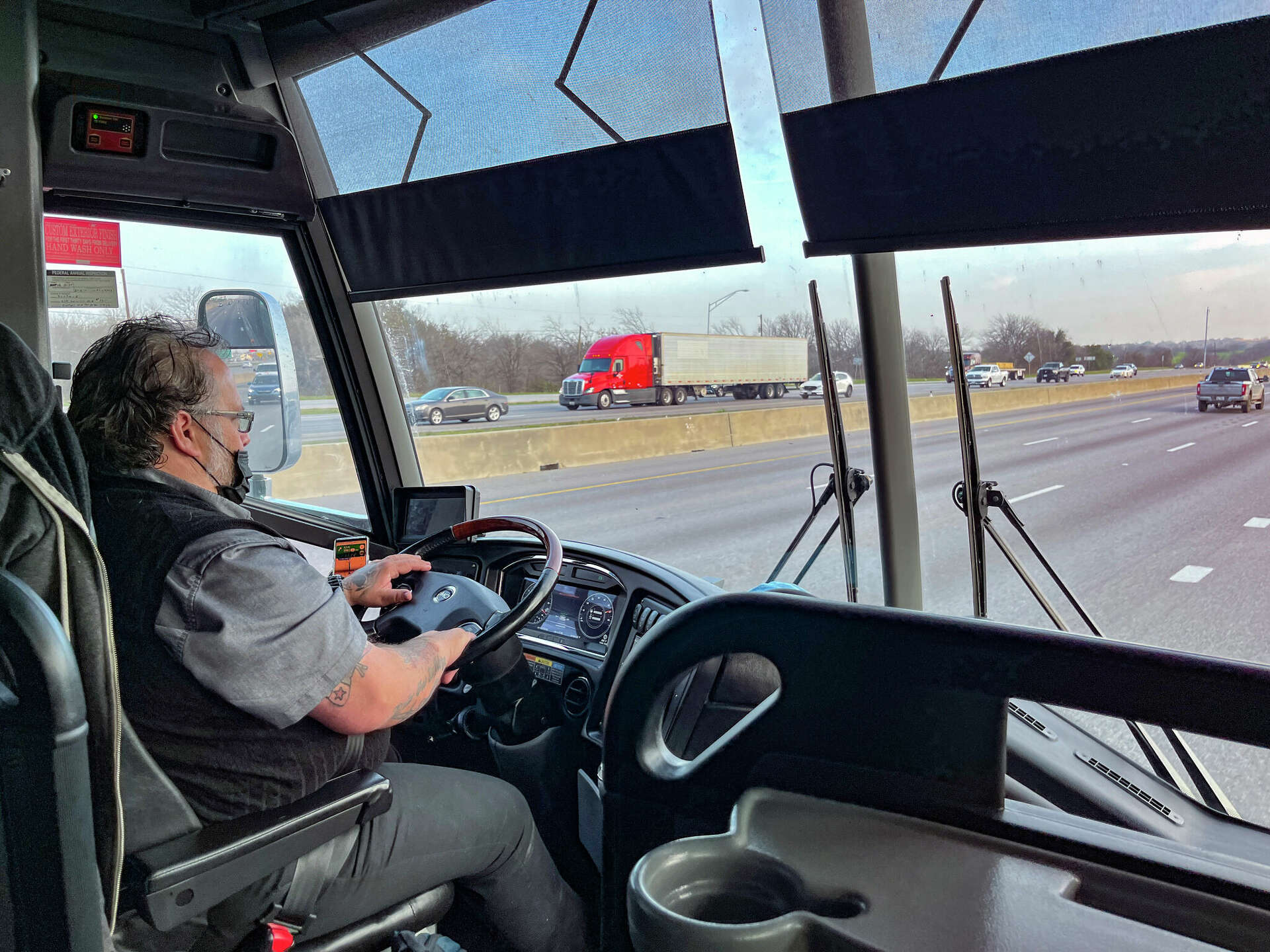 Fastest highway in the country: What to know about Texas 130