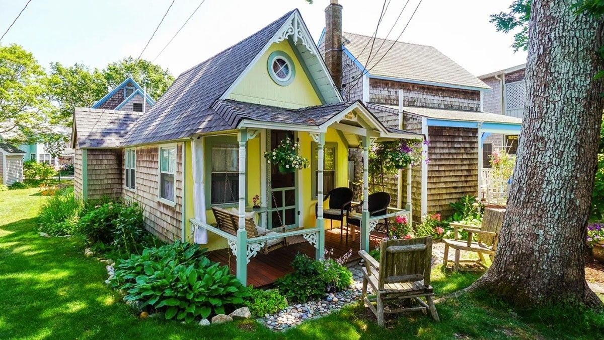 5 Absolutely Adorable Tiny Homes That Will Tempt You To Downsize ASAP