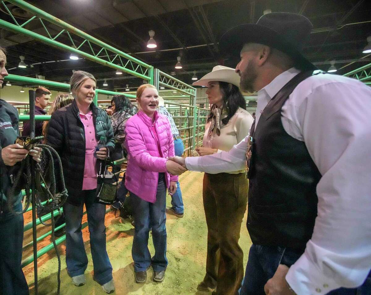 Houston Rodeo 'auction angels' champion student livestock show underdo