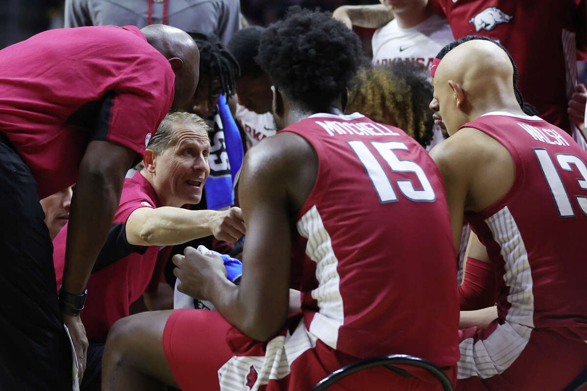 Upstart Arkansas knocks off top-seed Kansas in NCAA Tournament