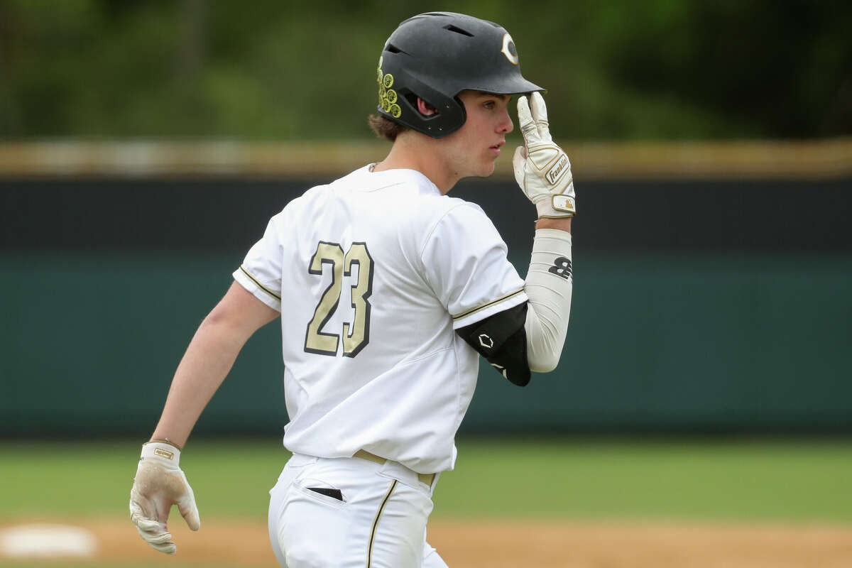 Todd lifts Conroe past Willis in 10 innings