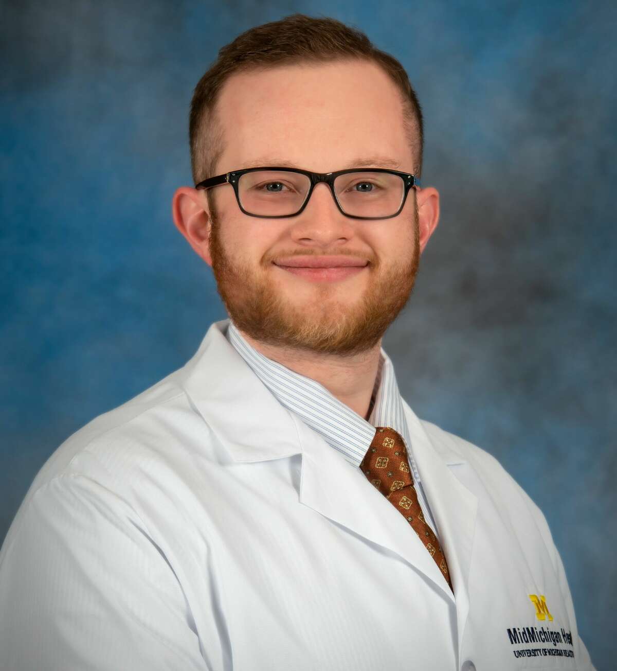 Dr. Jim Lewis explains the basic of robotic knee replacement surgery