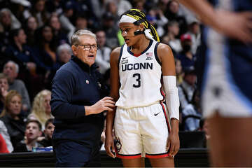 ‘Masked Aaliyah’ Edwards expected back for UConn vs. Jackson State