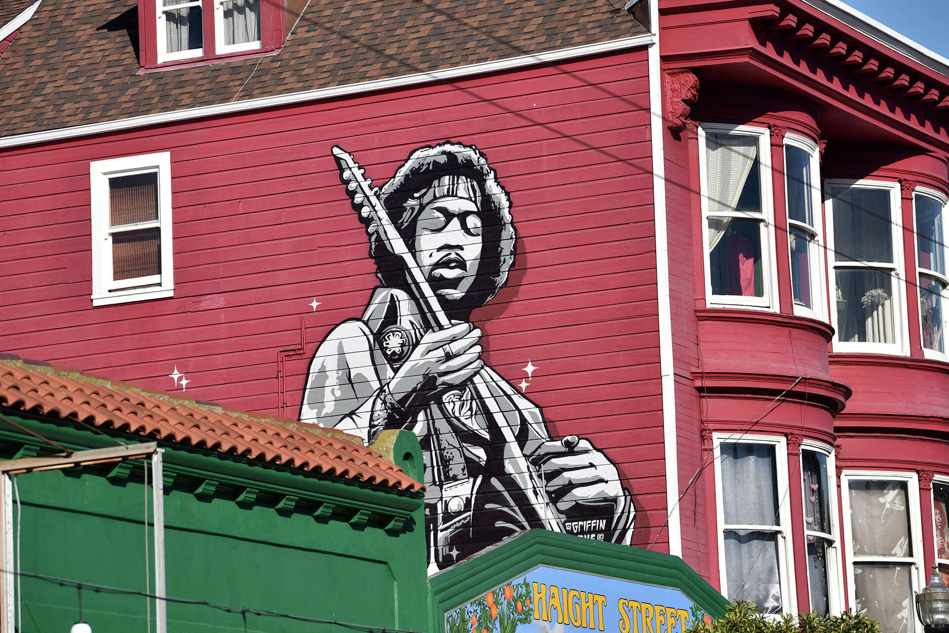 Did Jimi Hendrix actually live in SF's 'Hendrix Red House'?