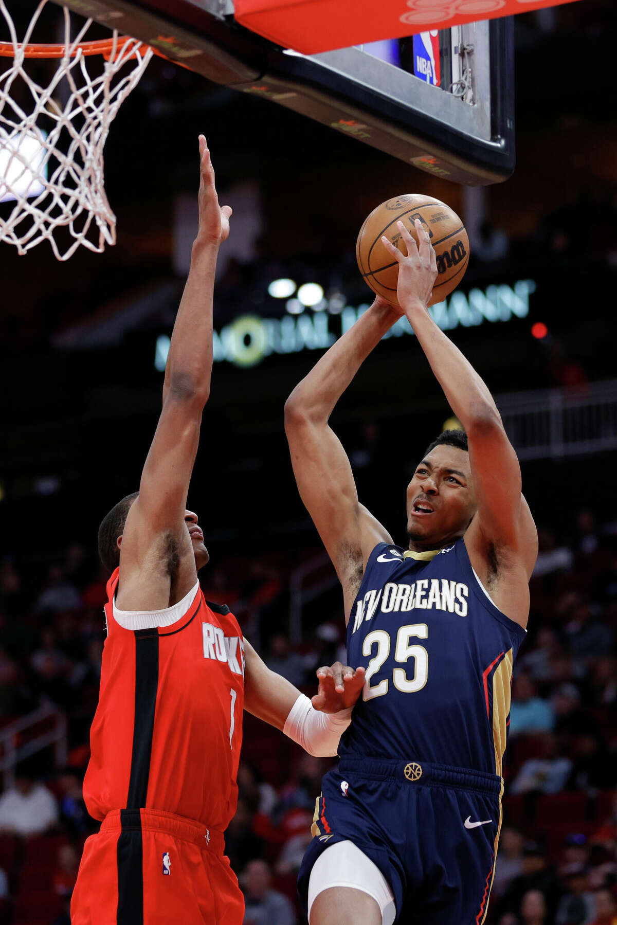 Houston Rockets: Jalen Green showing his strength in the paint
