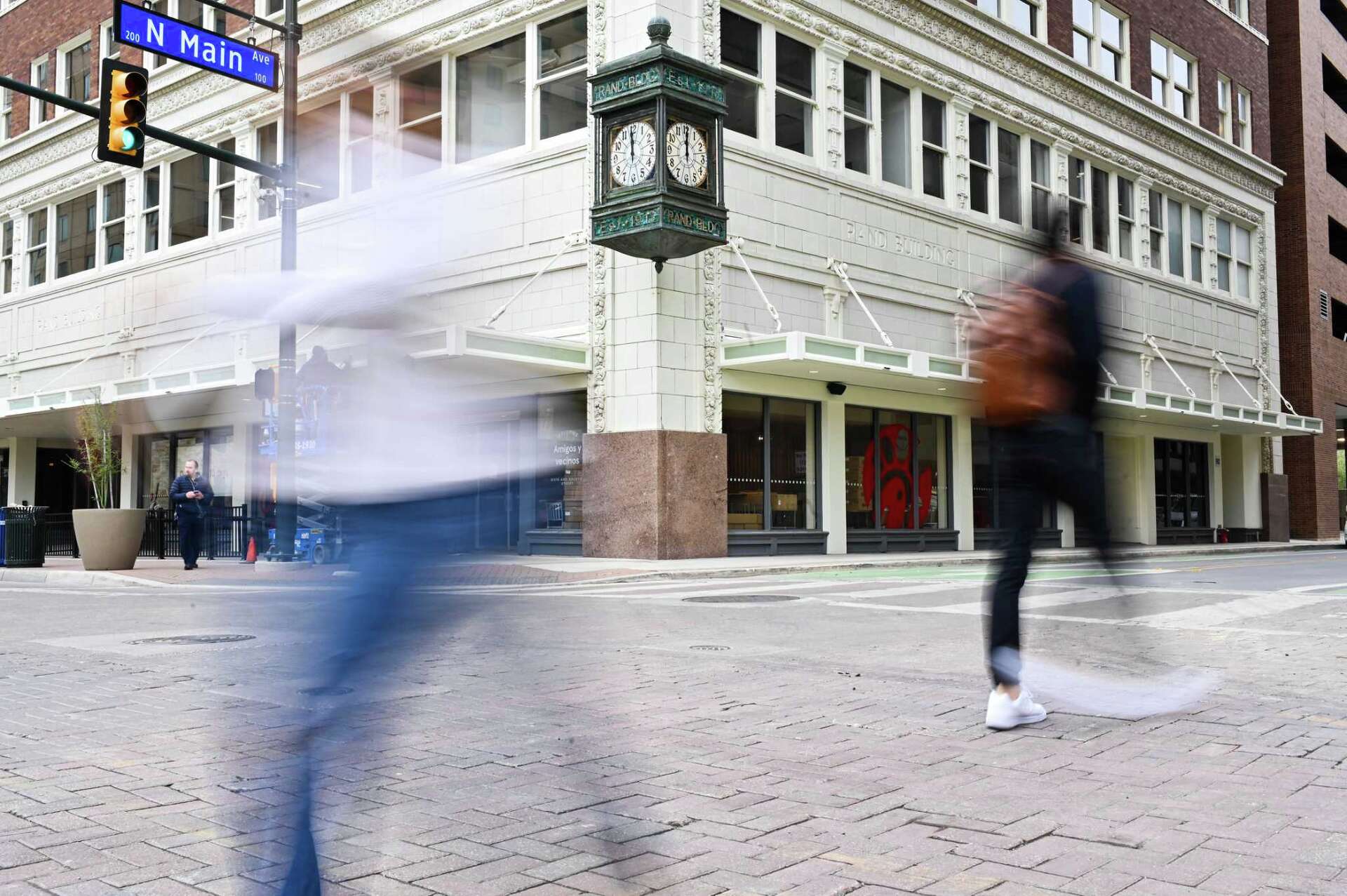 Historic clock restored to Rand Building in downtown San Antonio