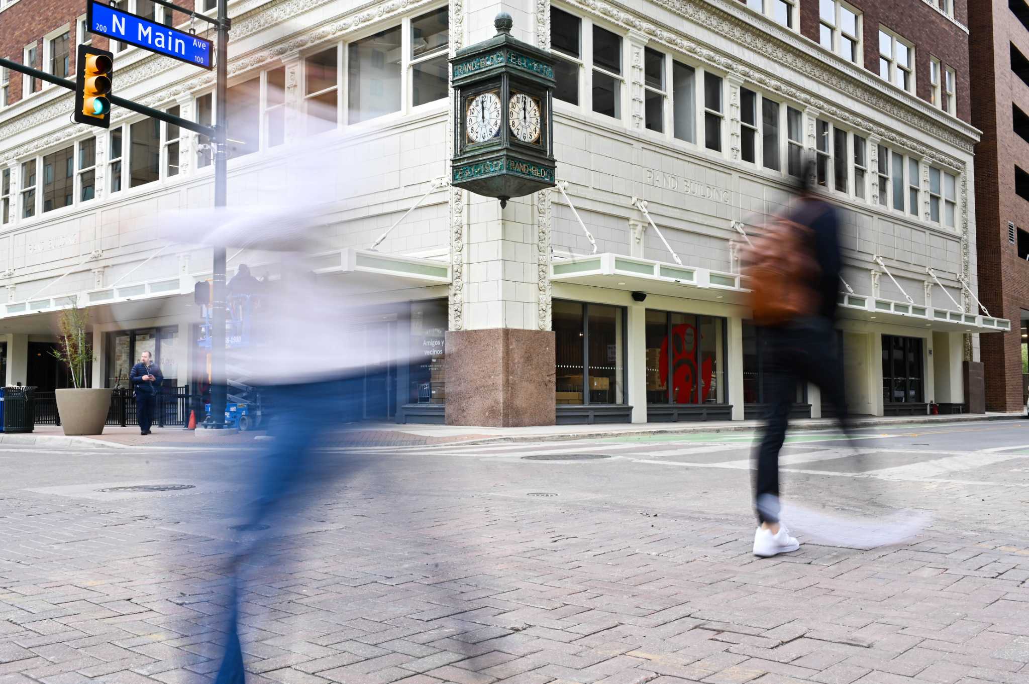 Historic clock restored to Rand Building in downtown San Antonio