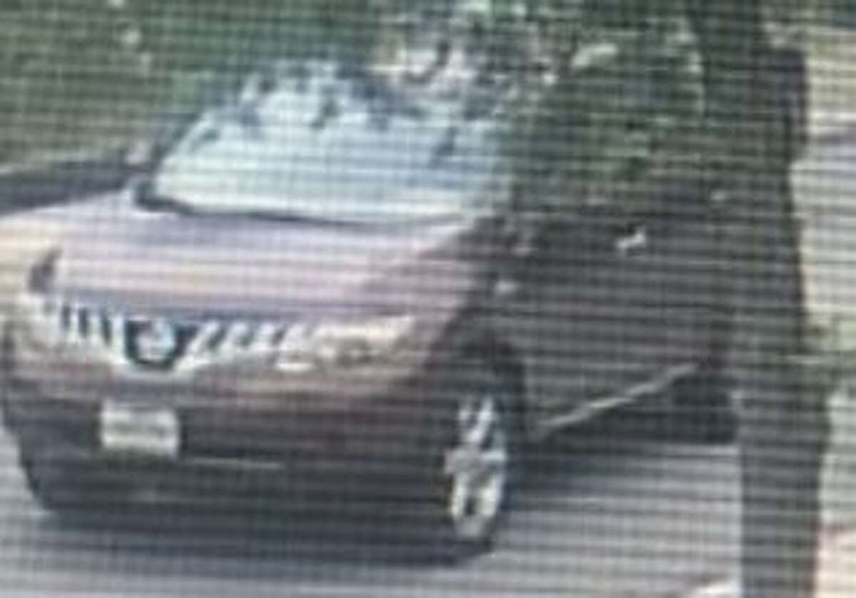 SAPD search for suspect who tried kidnapping 12-year-old girl