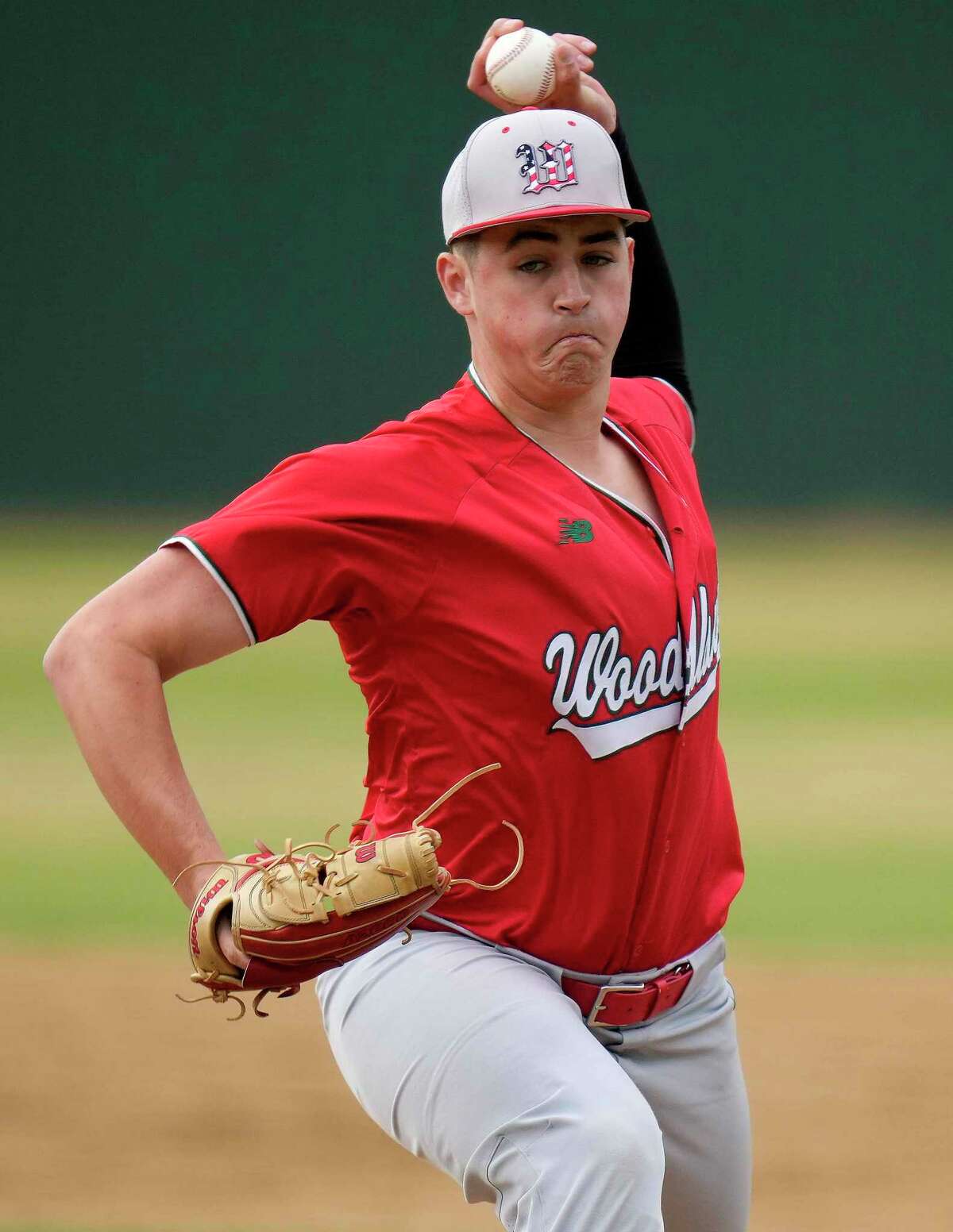 Roycraft heats up on cold day, pitches complete game for The Woodlands