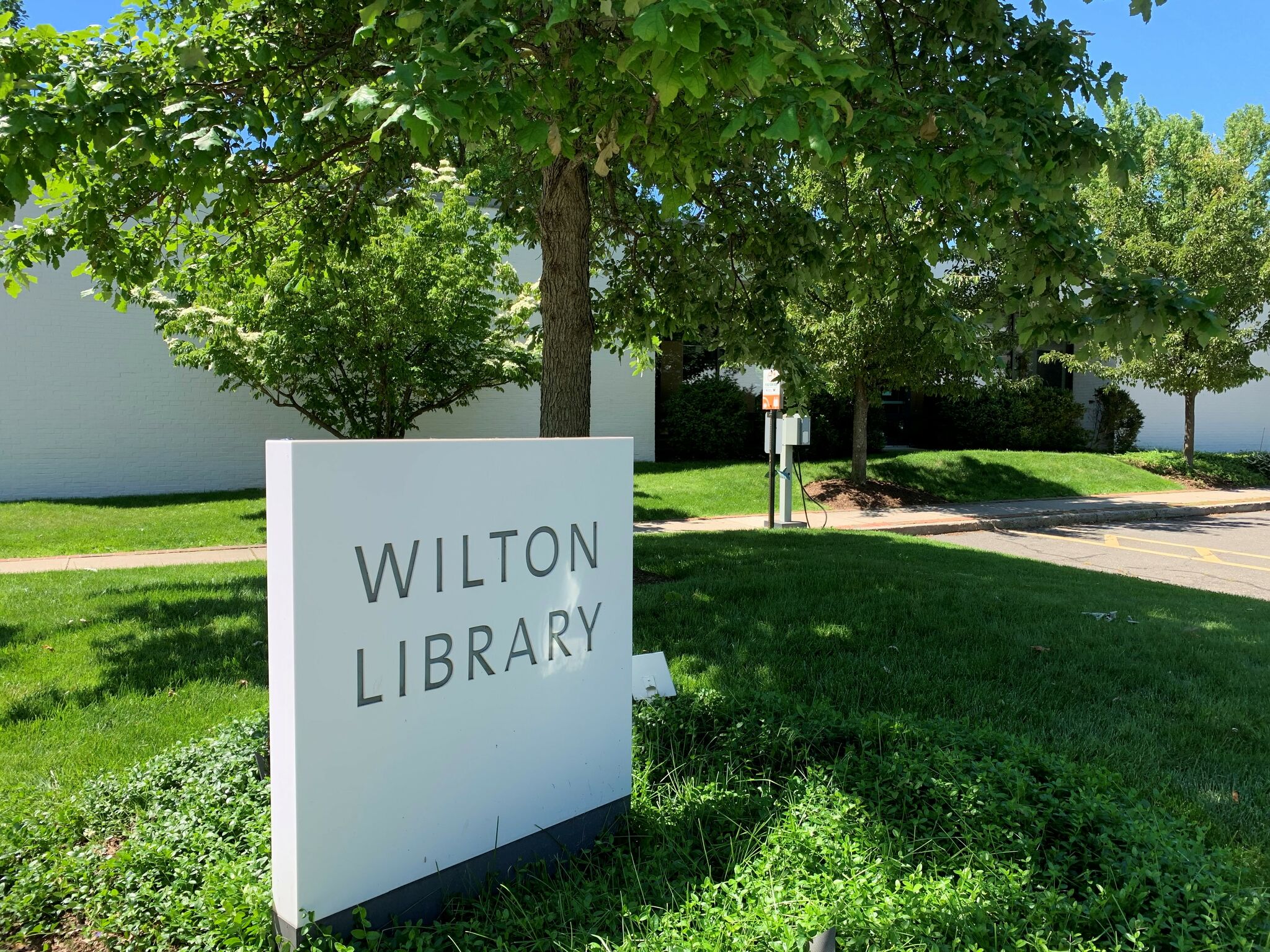 Wilton Library hosts scavenger hunt, talks on books by women