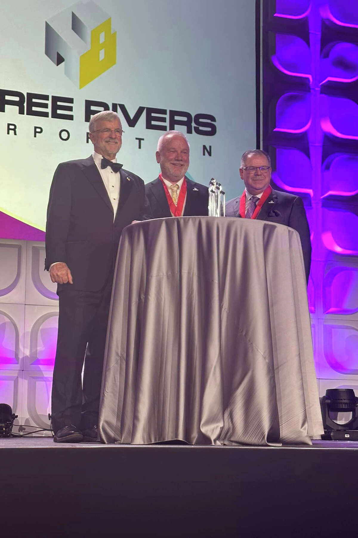 Three Rivers Corporation honored as top safety leader contractor