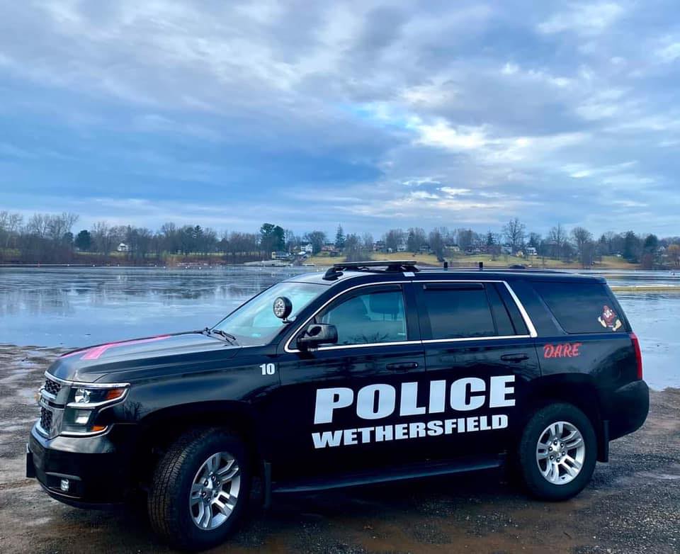 2 killed in auto crash on Silas Deane Highway, Wethersfield police say