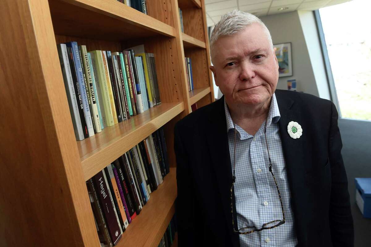 CT professor making sure Bosnian genocide stories don't go untold