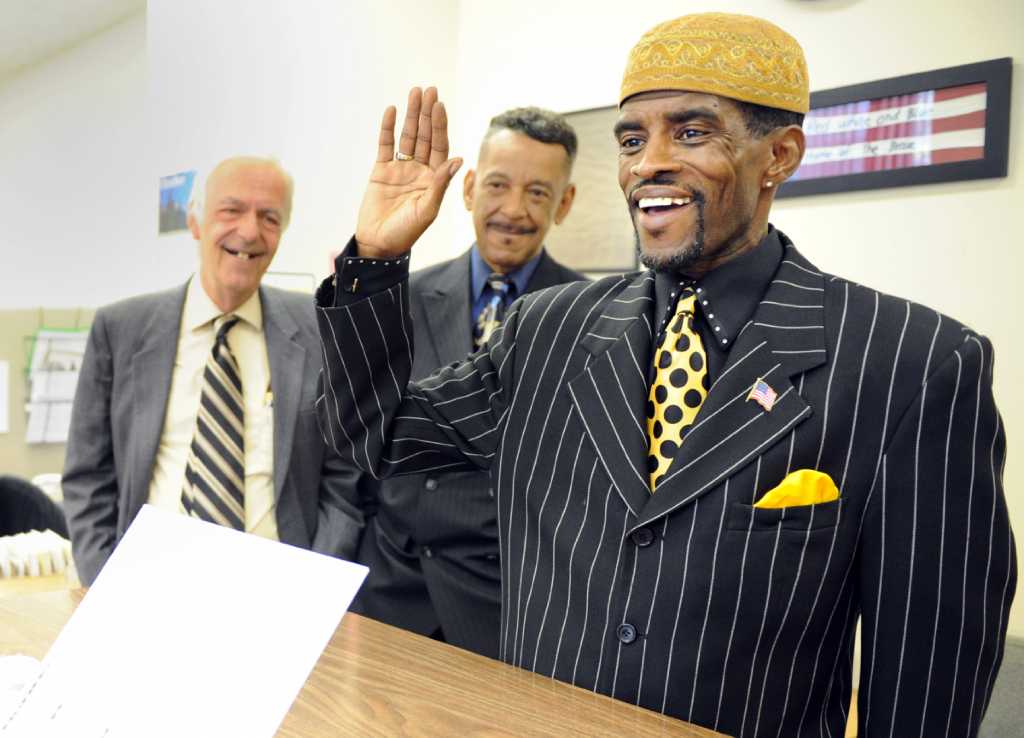 Ernie Newton's back; no longer 'voteless or hopeless'