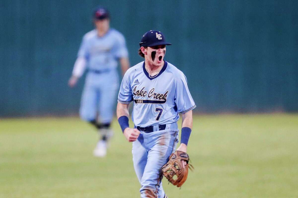 Lake Creek downs Montgomery to stay undefeated in 21-5A