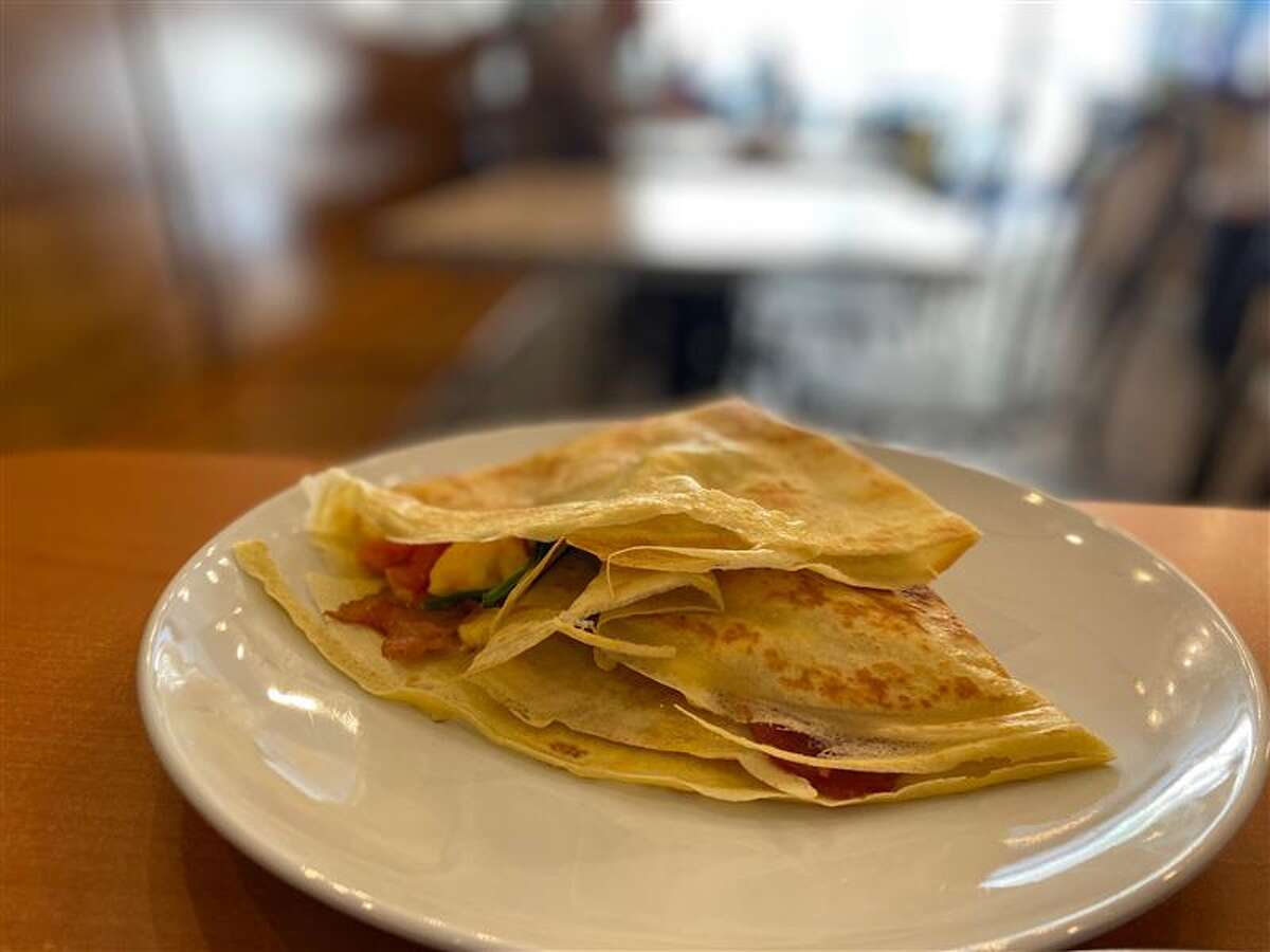 A place for friends, variety of options at Crepes Et Amis