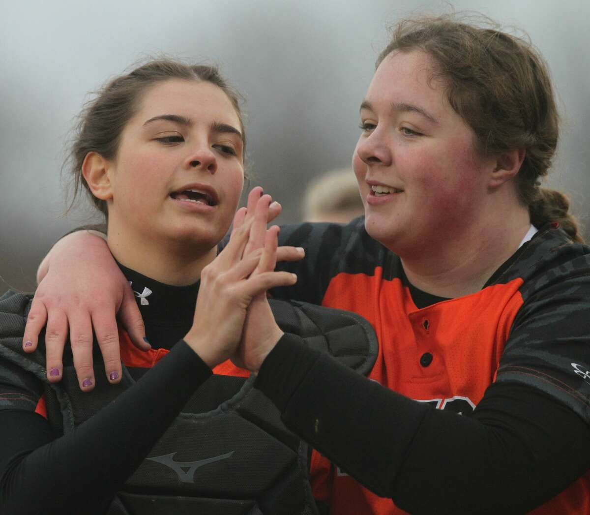 Brown pitches Beardstown past Illini West