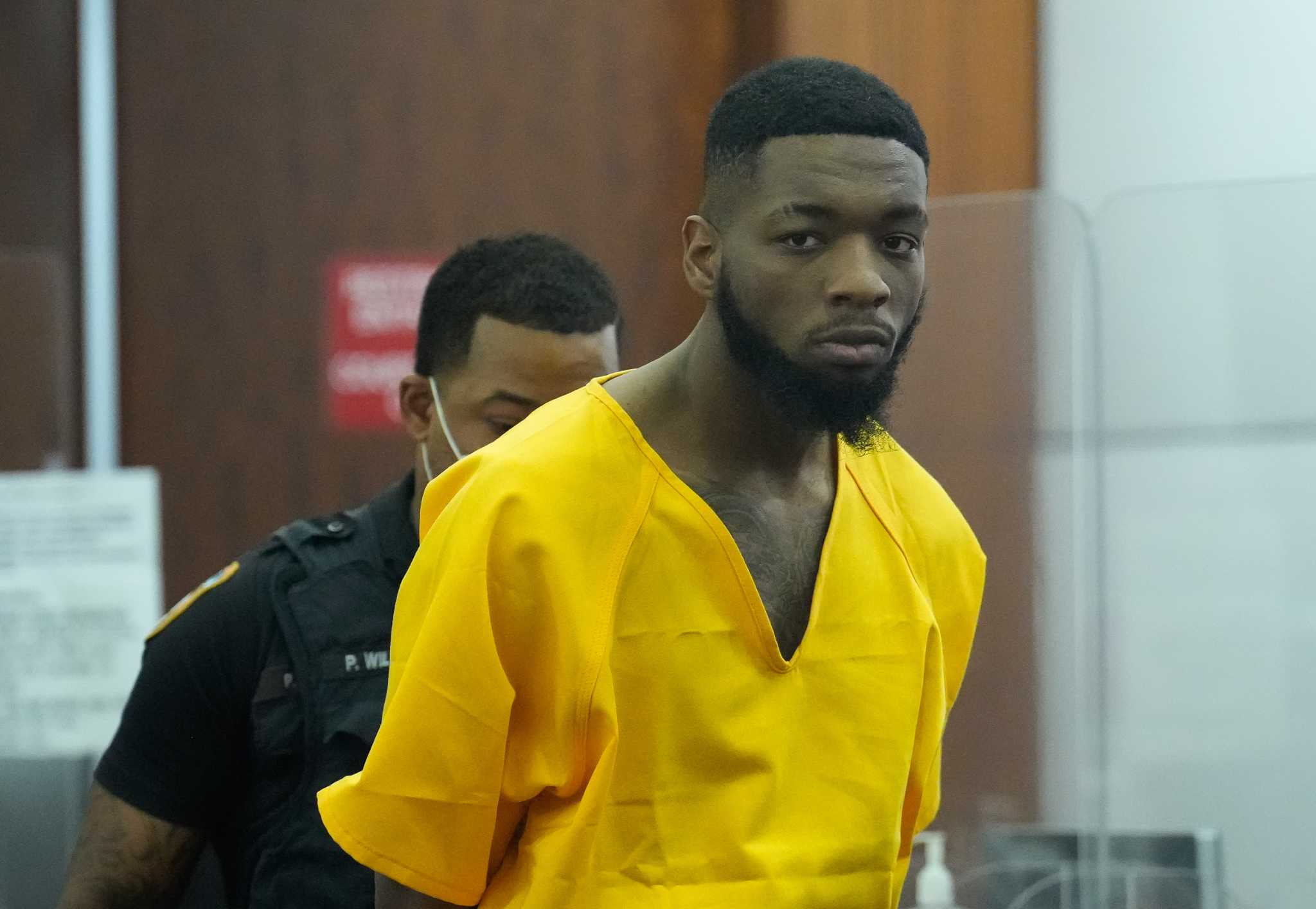 Houston father strangled child during police chase, prosecutors say