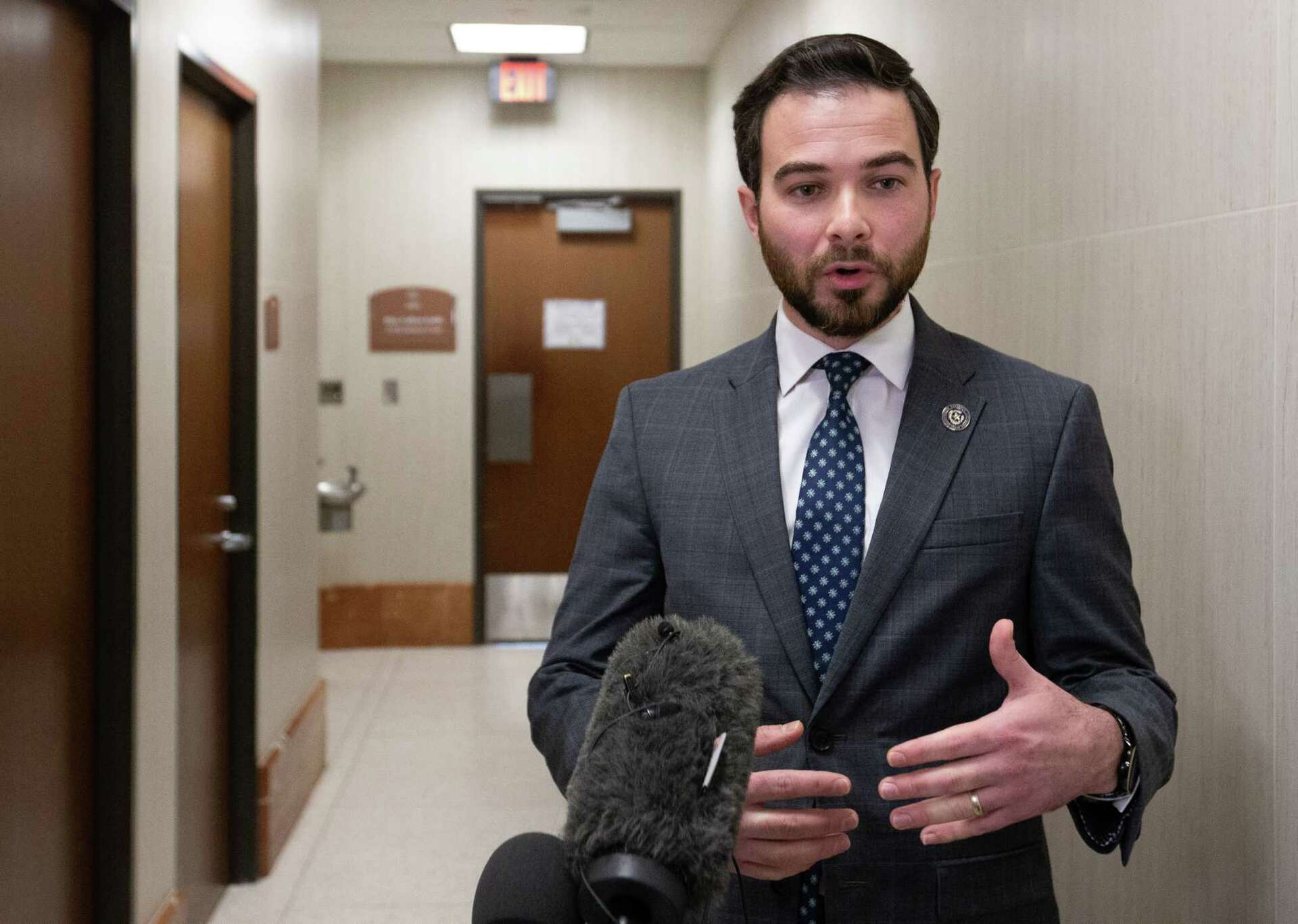 Houston father strangled child during police chase, prosecutors say