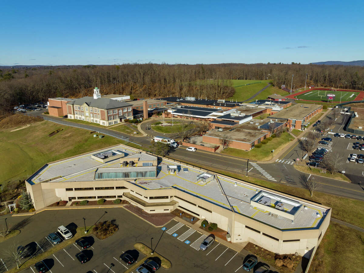 Farmington resident Jocelyn Kennedy chosen to head town libraries