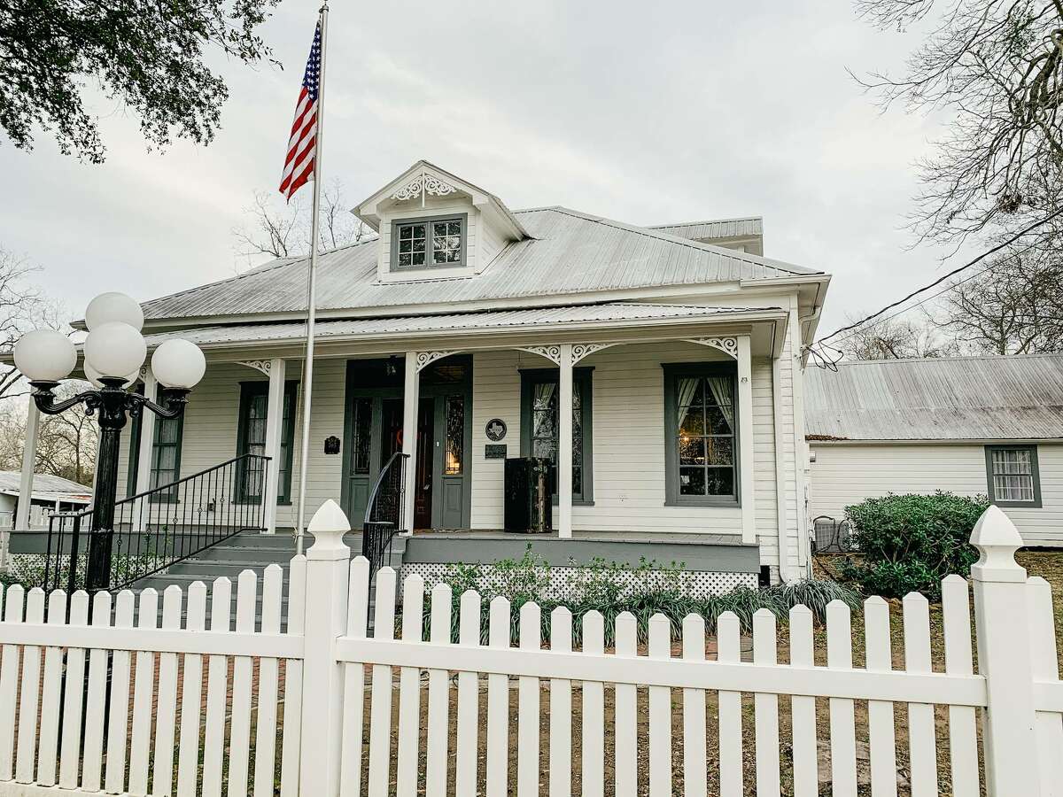 Things to know about 12 homes in Montgomery's Historical District