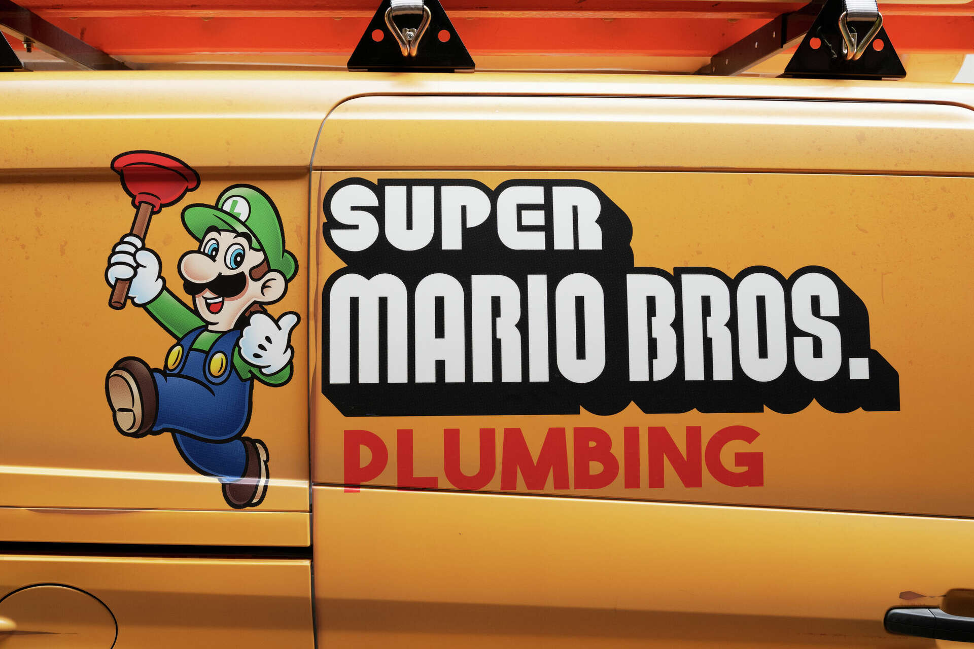 Super Mario Bros. van spotted in San Francisco