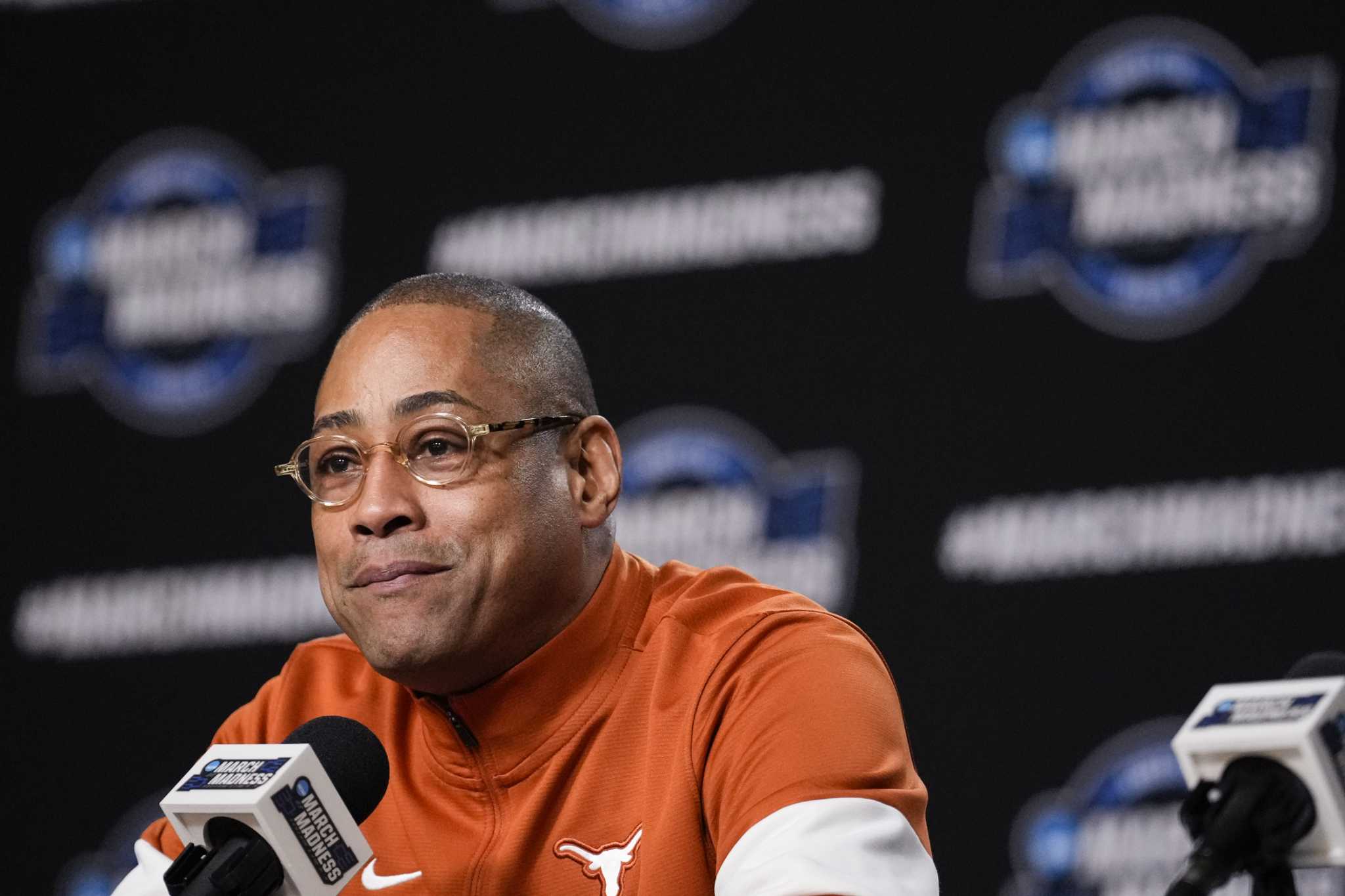 NCAA Tournament: Texas faces Xavier with newfound poise