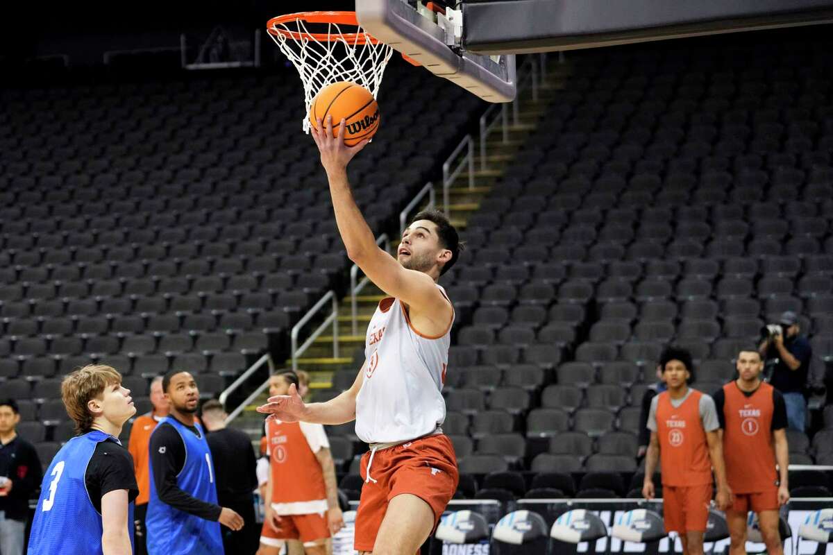 NCAA Tournament: A poised Texas team hopes time is on its side