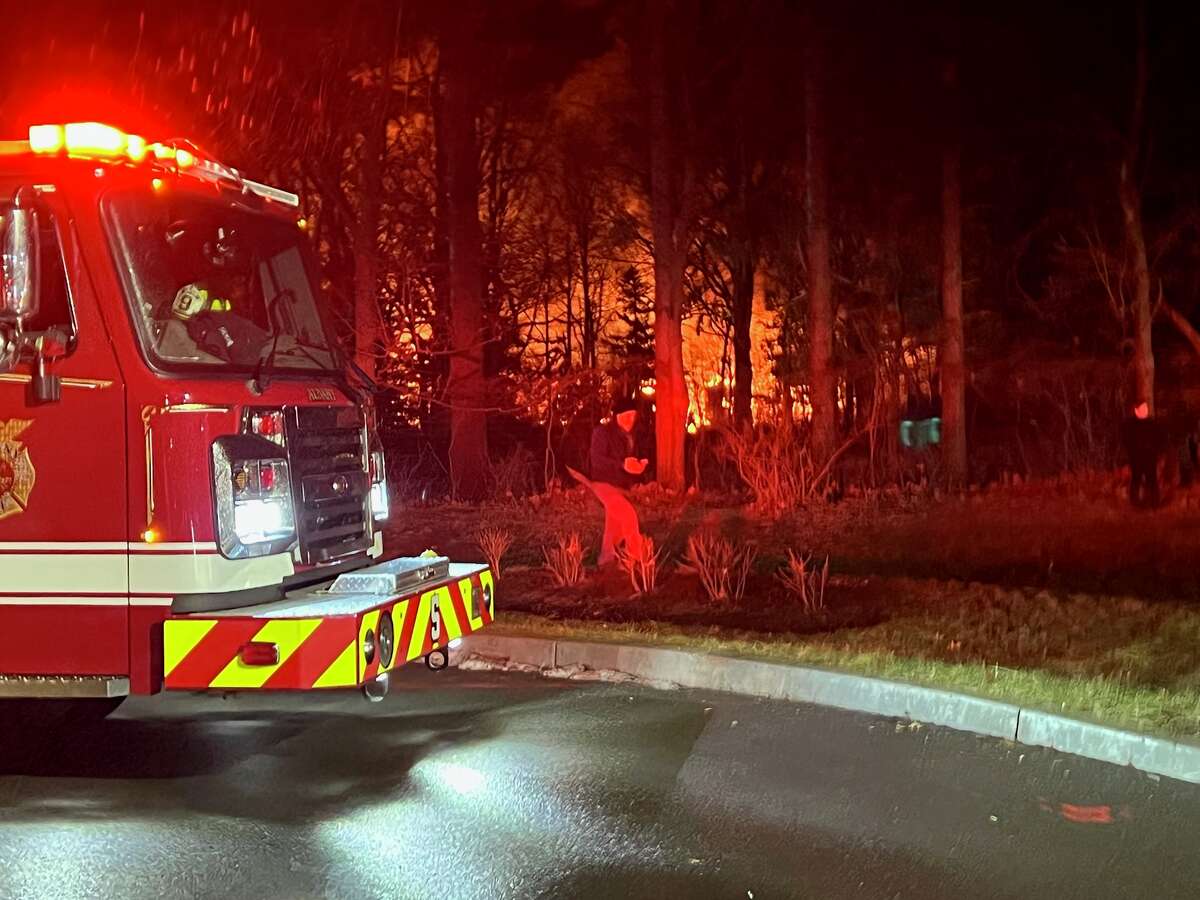 Massive fire guts old Doane Stuart campus in Albany