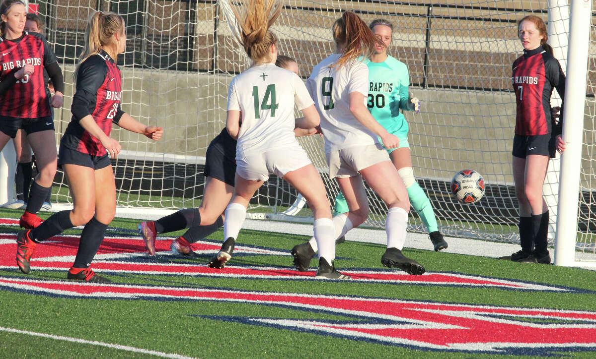 Big Rapids defeated by Grand Rapids West Catholic