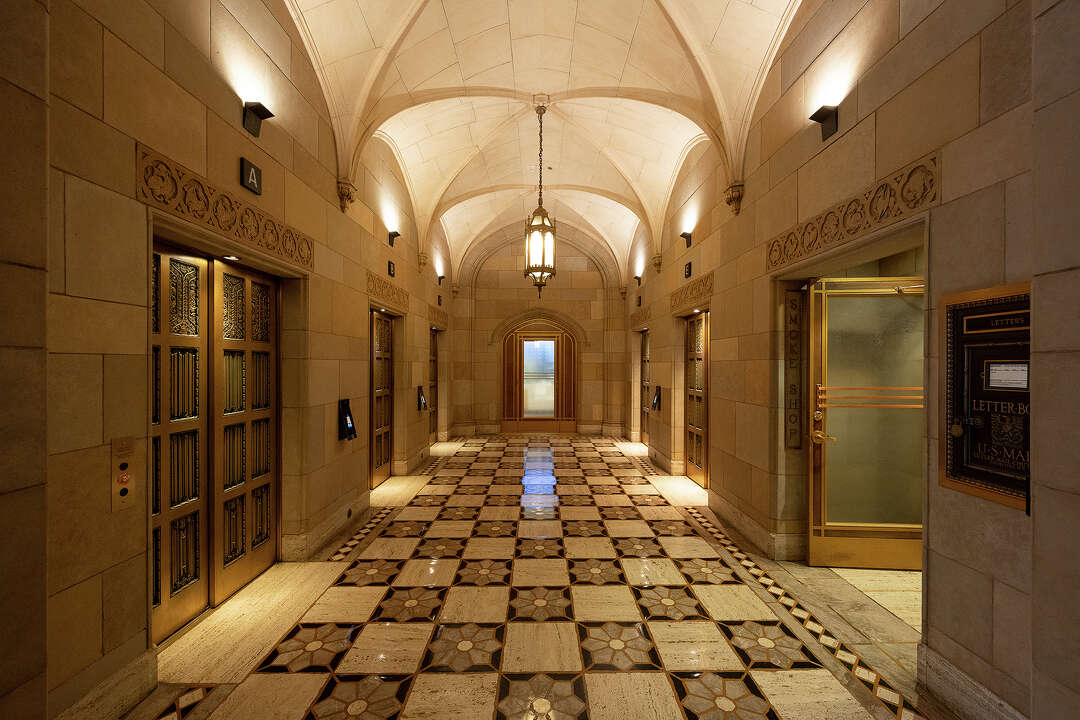 Why this SF building still captivates onlookers nearly 100 years later