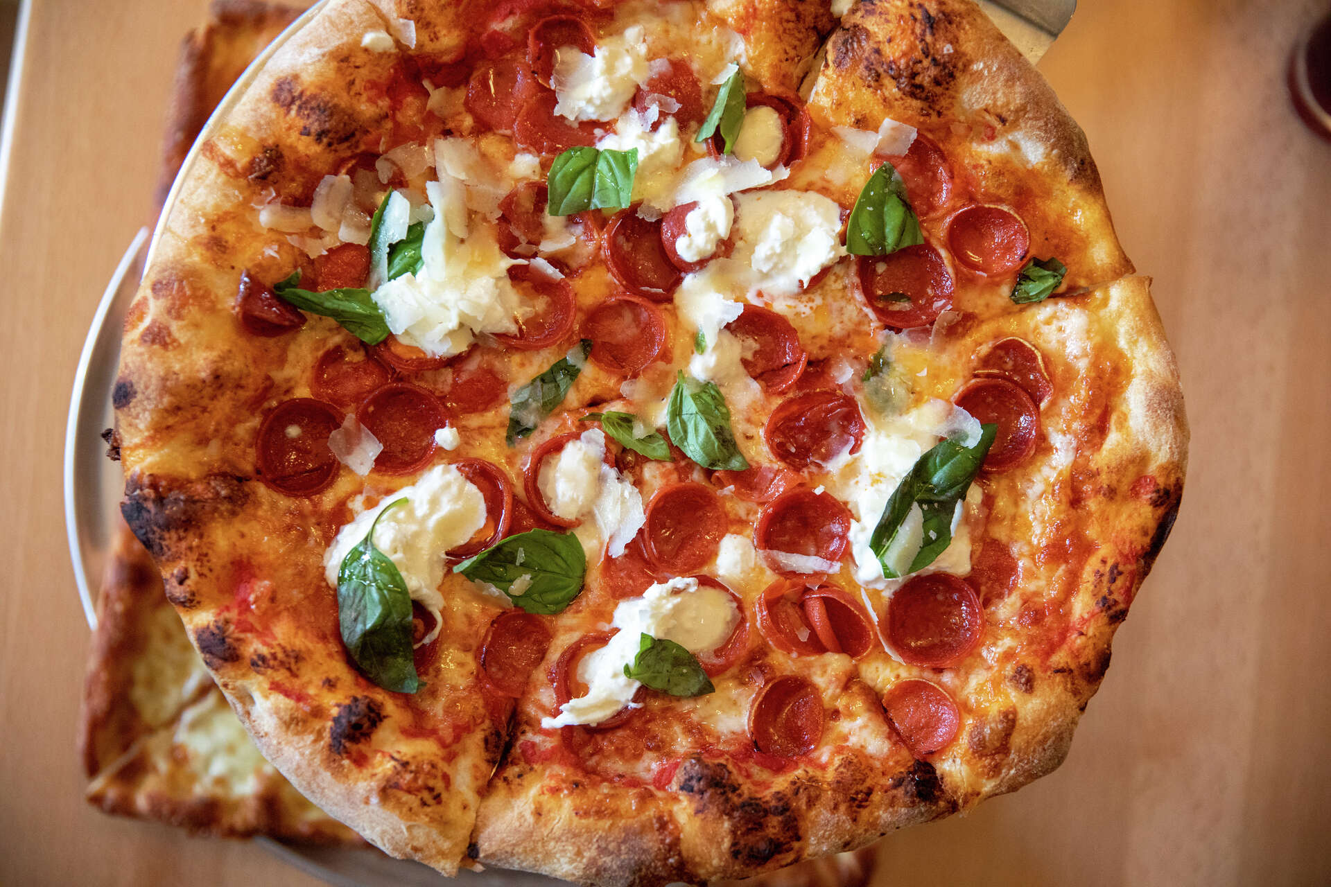 Lines down the block for Berkeley's latest buzzy pizzeria
