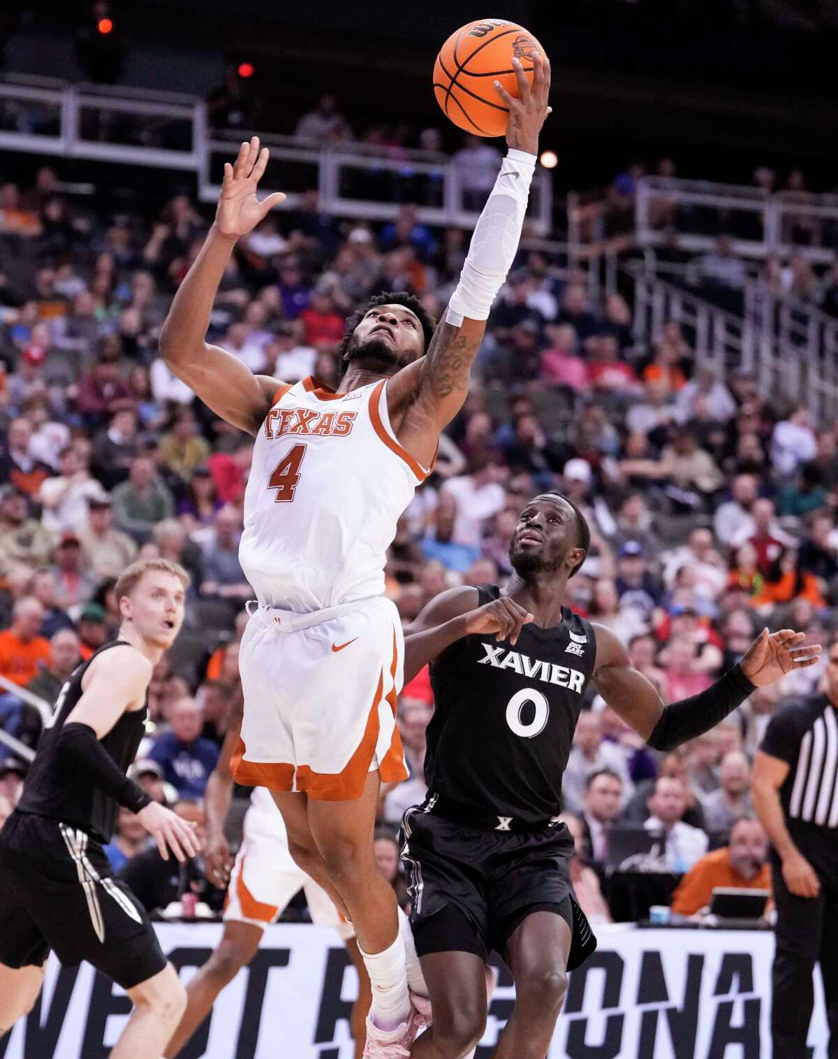 University of Texas basketball: Longhorns laughing all the way