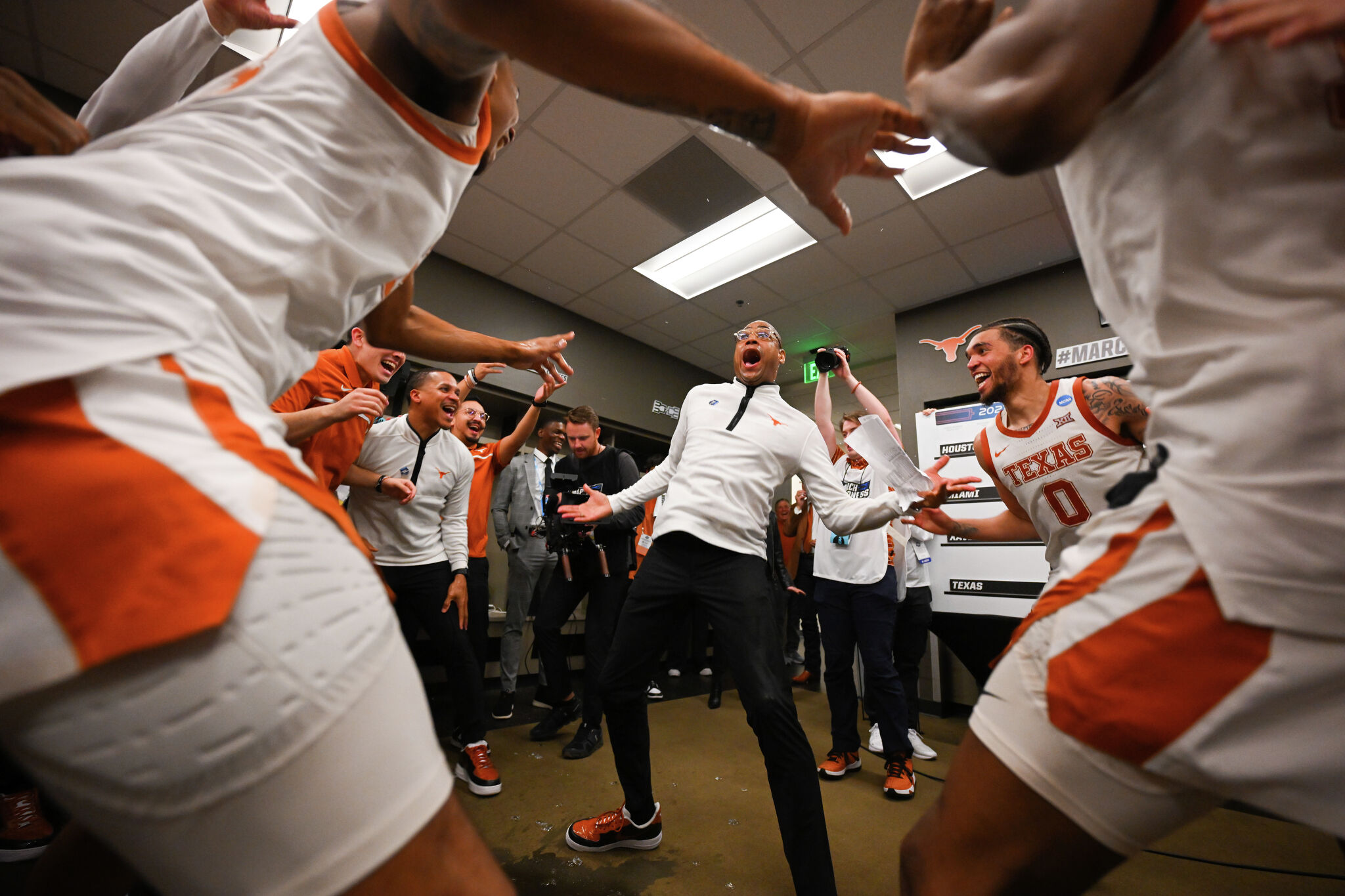 Rodney Terry has Texas looking like a national title team
