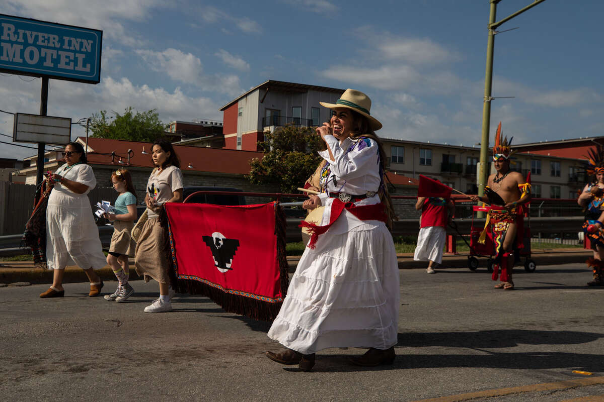 César E. Chávez March for Justice encourages helping others, voting