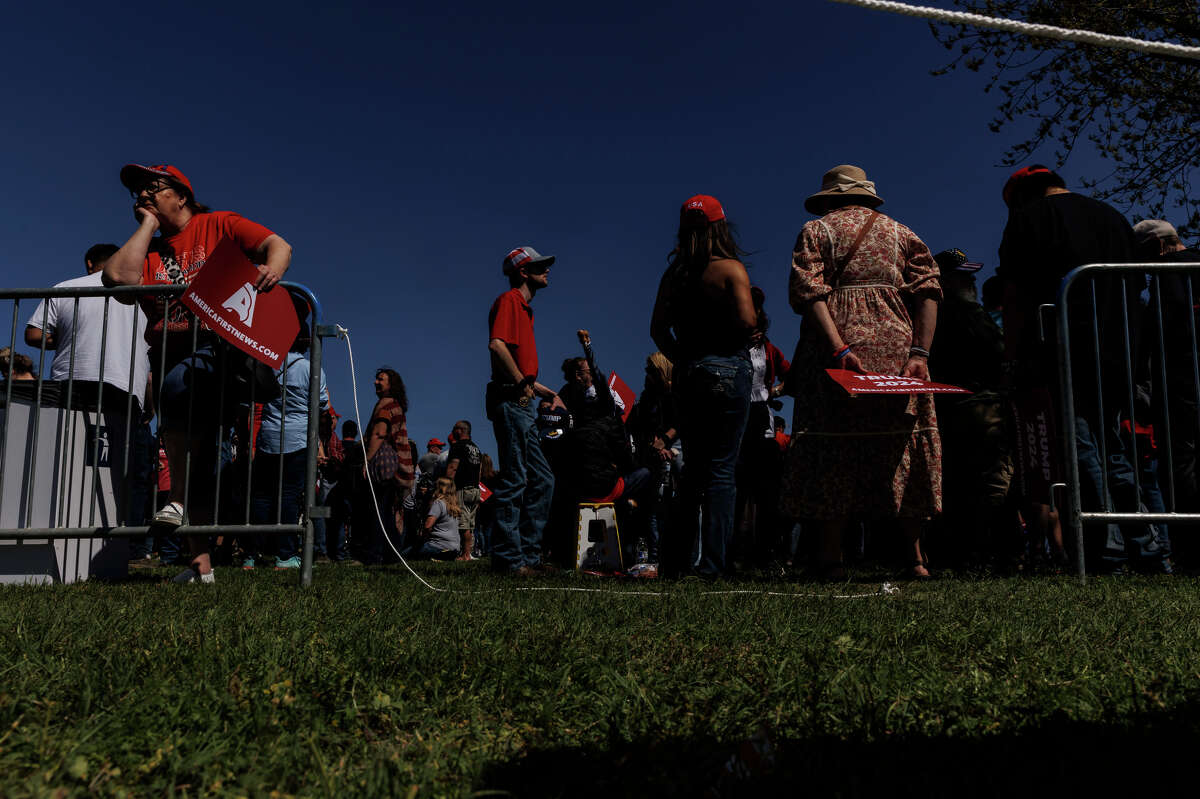 Trump at Waco rally: ‘When they go after me, they go after you.’