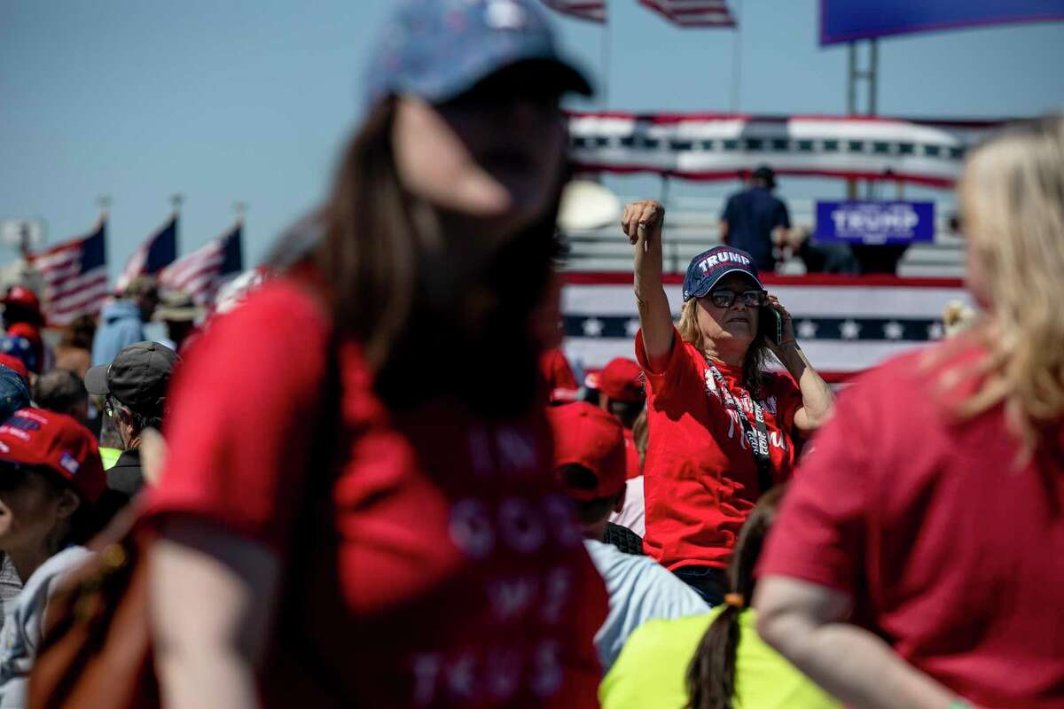 Trump at Waco rally: ‘When they go after me, they go after you.’