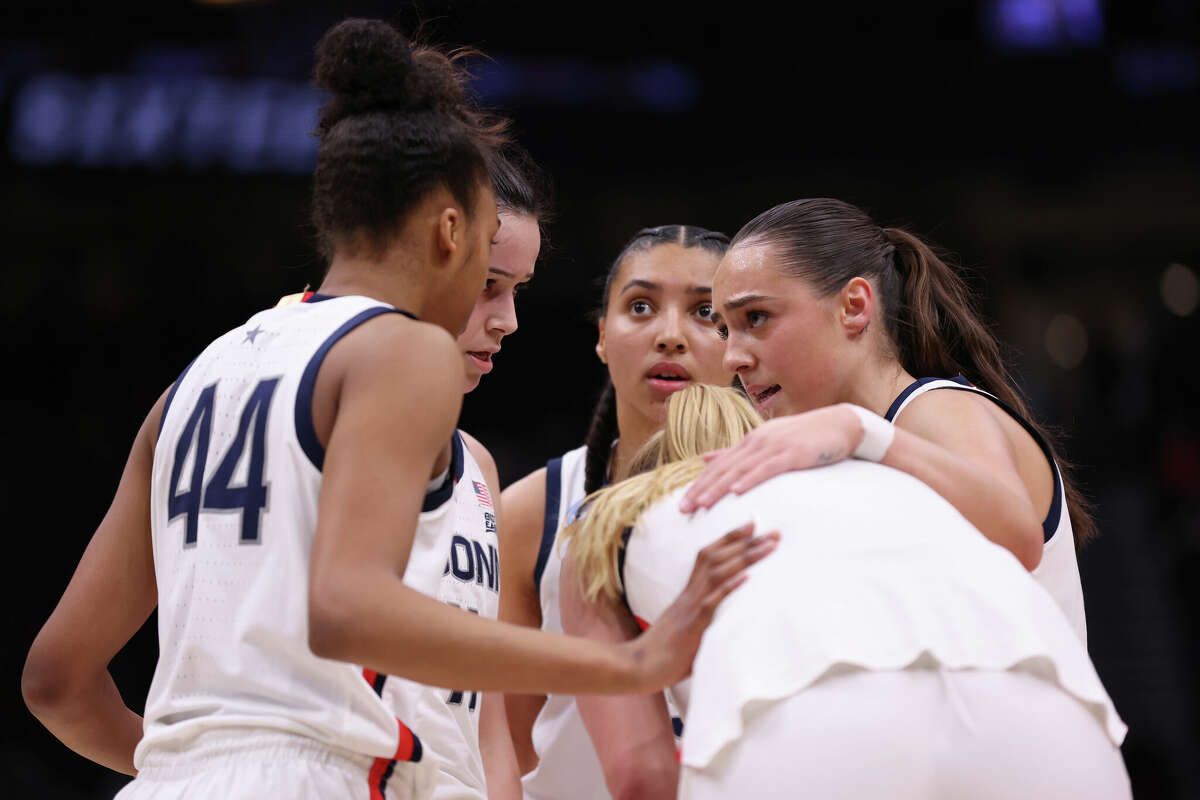 UConn women's Final Four streak snapped: 'It's a terrible loss'